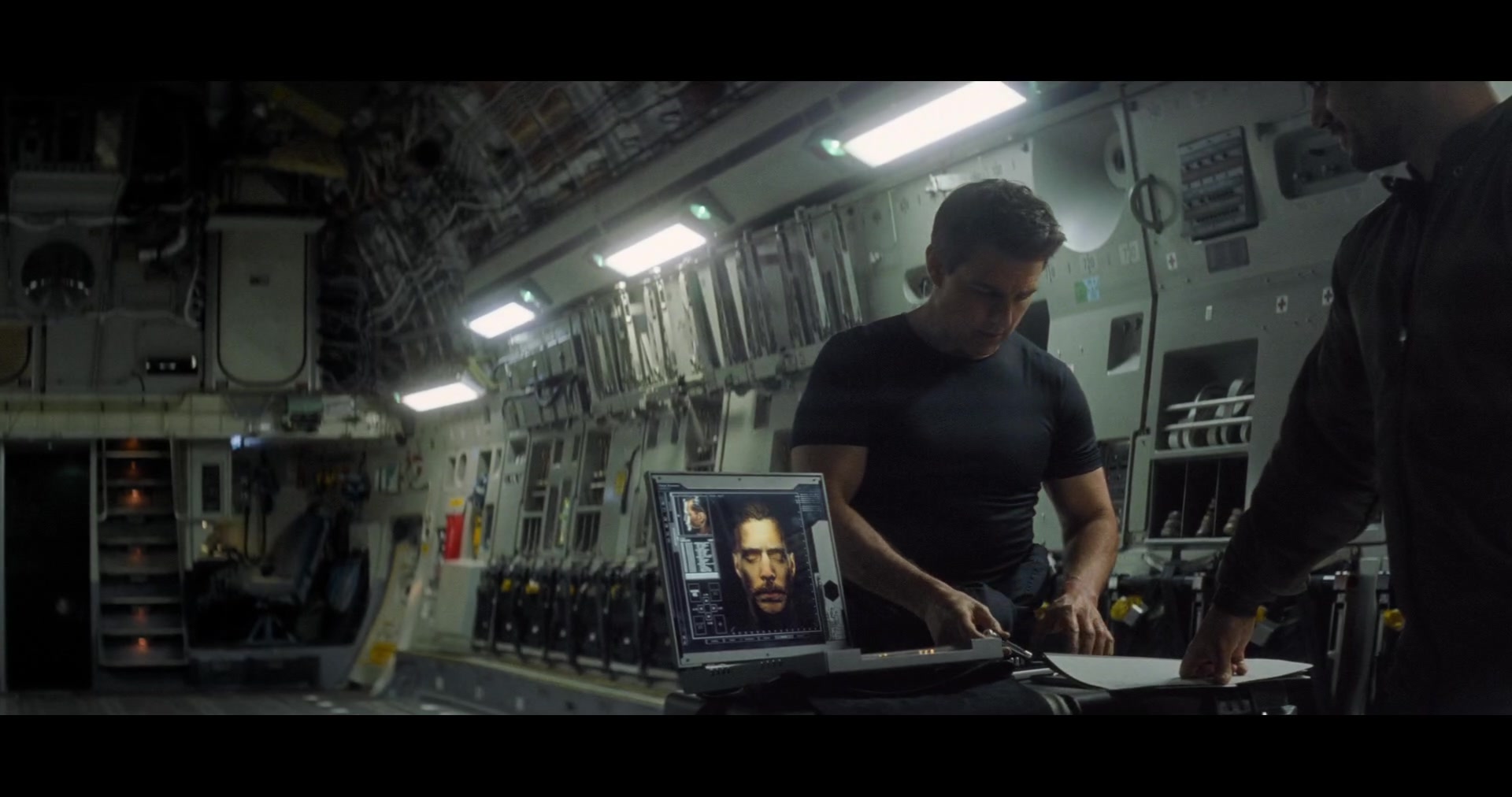 Screen Captures - MissionImpossibleFallout 048 - Mr. Cavill Photo Gallery